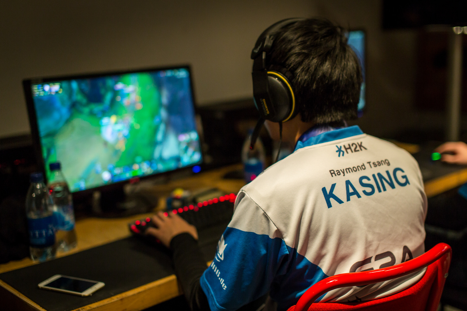 Kasing on the game against SKT and H2K's chances to advance - Dot Esports