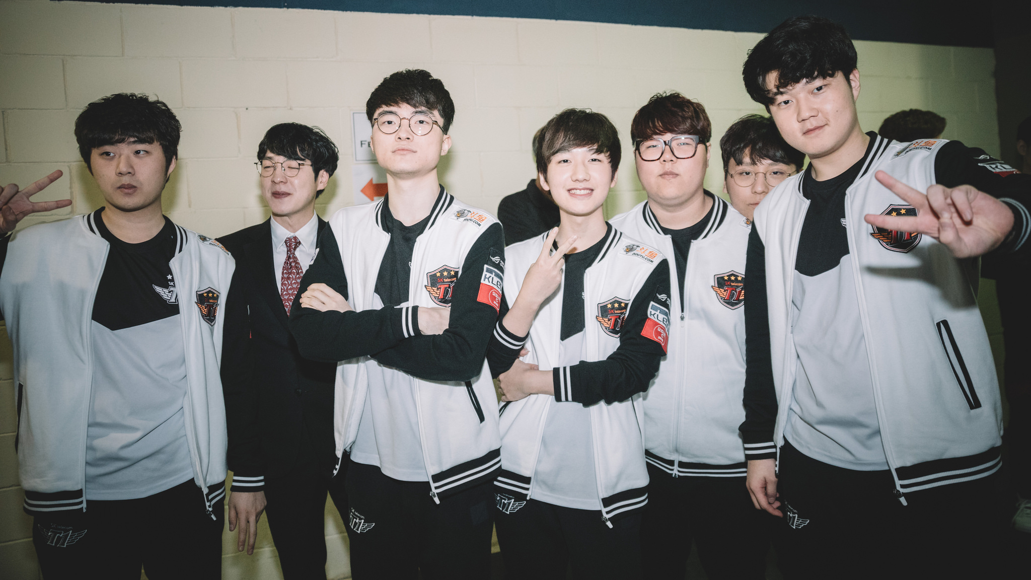 SKT pick up the first win of the day in the MSI group stage - Dot Esports