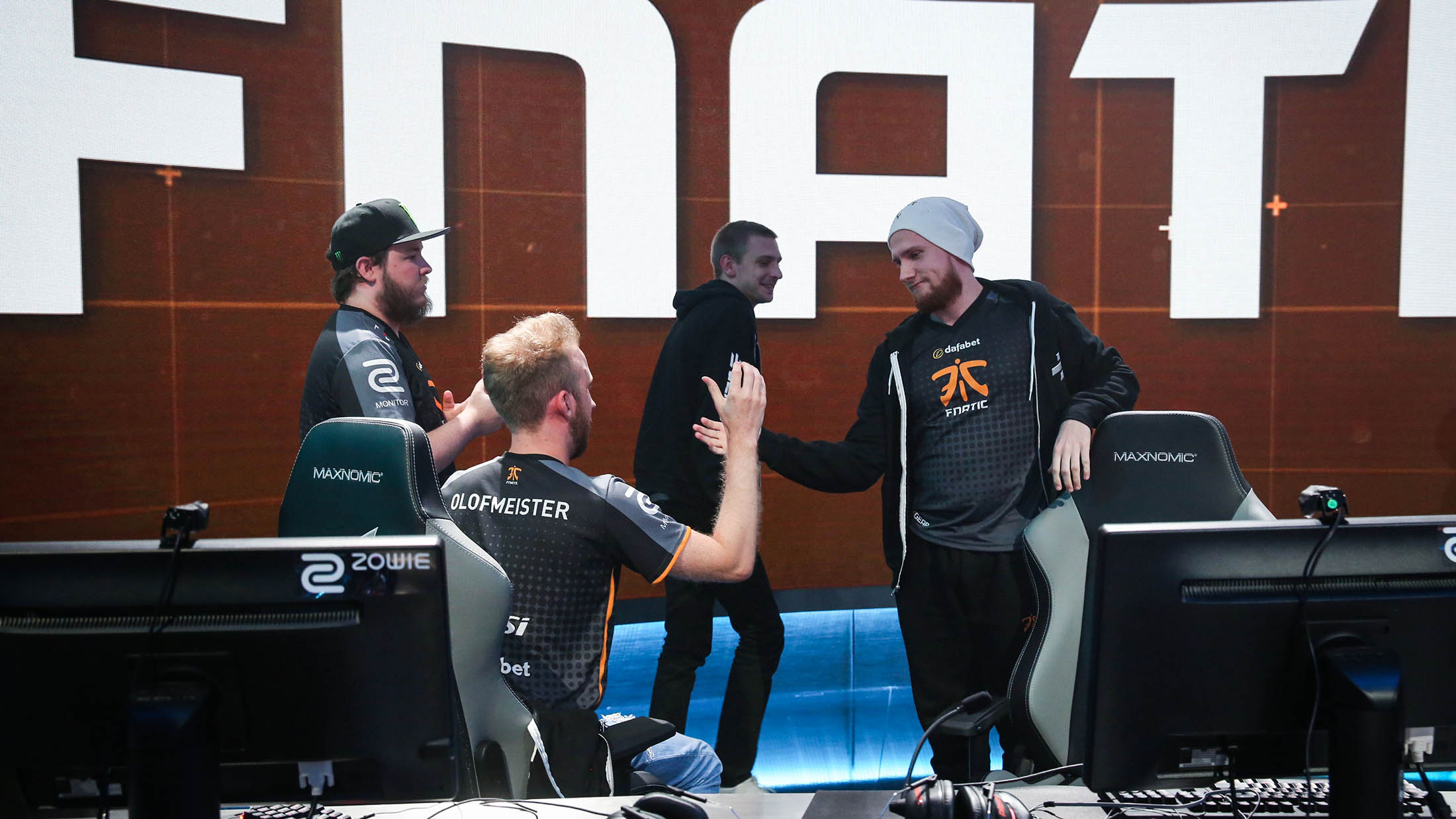 Fnatic return to form in last week's ELEAGUE competition - Dot Esports