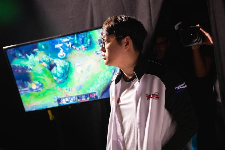 How SKT can make the superteam work - Dot Esports