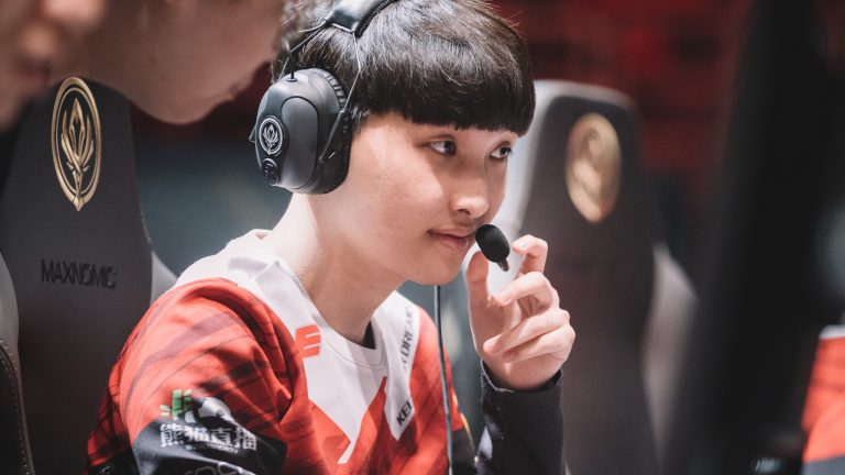 Team WE upset EDward Gaming, securing their first win in the LPL - Dot ...