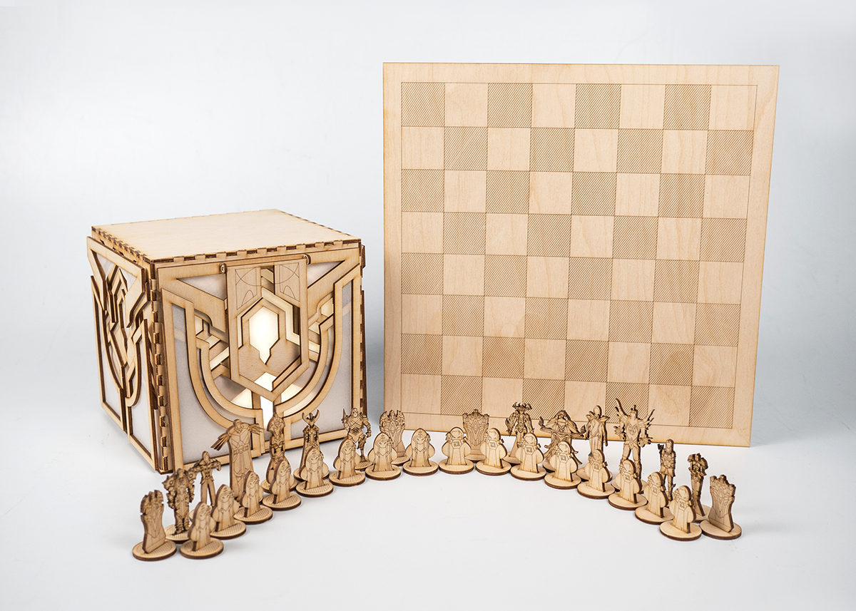 This League fan built the perfect chess-set tribute to the game - Dot ...
