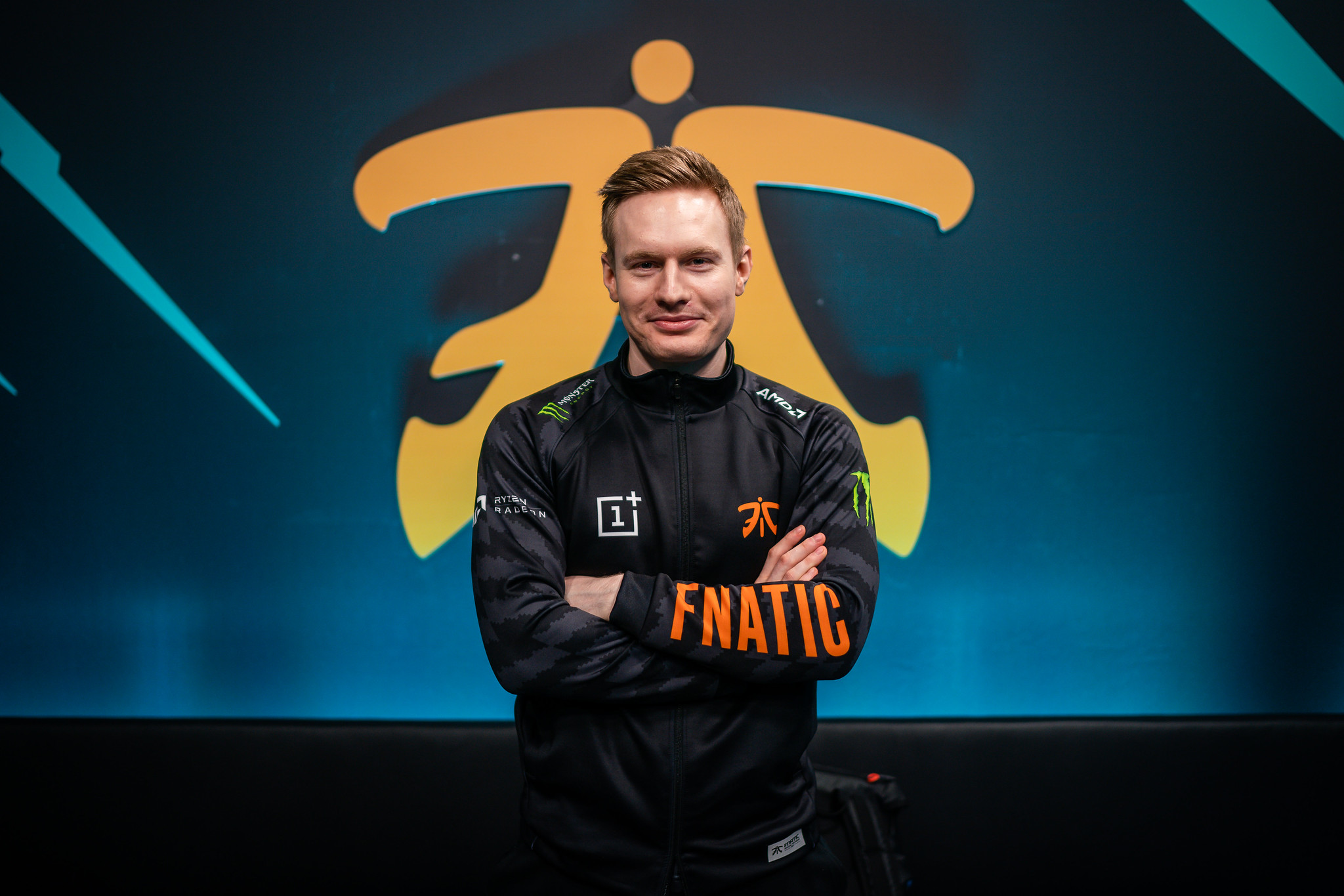 Fnatic take down Splyce in a hard-fought series to advance in the 2019 LEC Spring Split playoffs ...