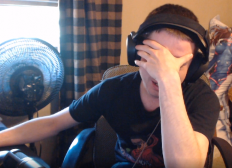 Streamer Dellor confirms he's permanently banned from Twitch for "self ...