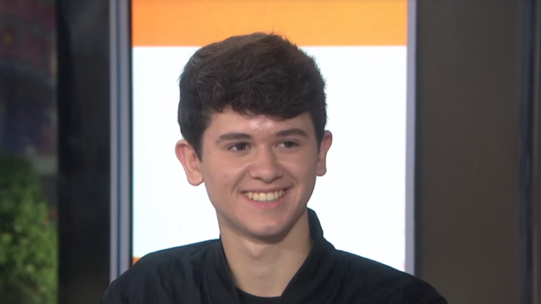 Bugha returns to Twitch after World Cup win, gets stream sniped into ... Bugha returns to Twitch after World Cup win, gets stream sniped into ...