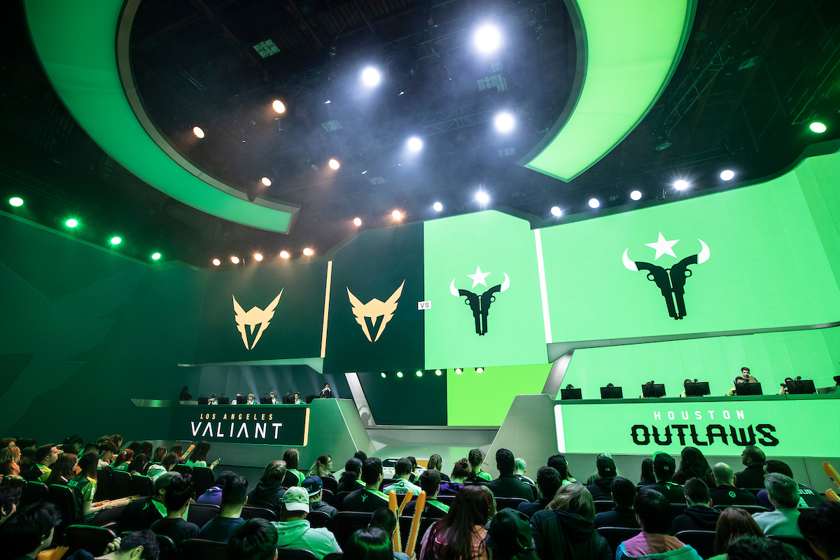Houston Outlaws signs flex support Lastro - Dot Esports