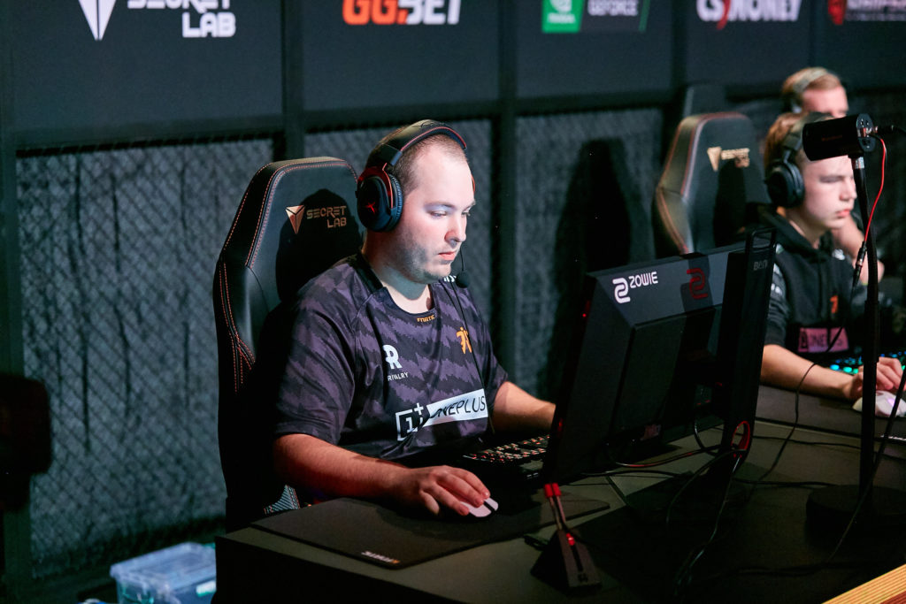 Flusha says he wants to play for a new CS:GO team next year - Dot Esports