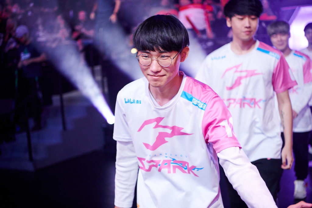 Proud in pink: Hangzhou Spark team preview - Dot Esports