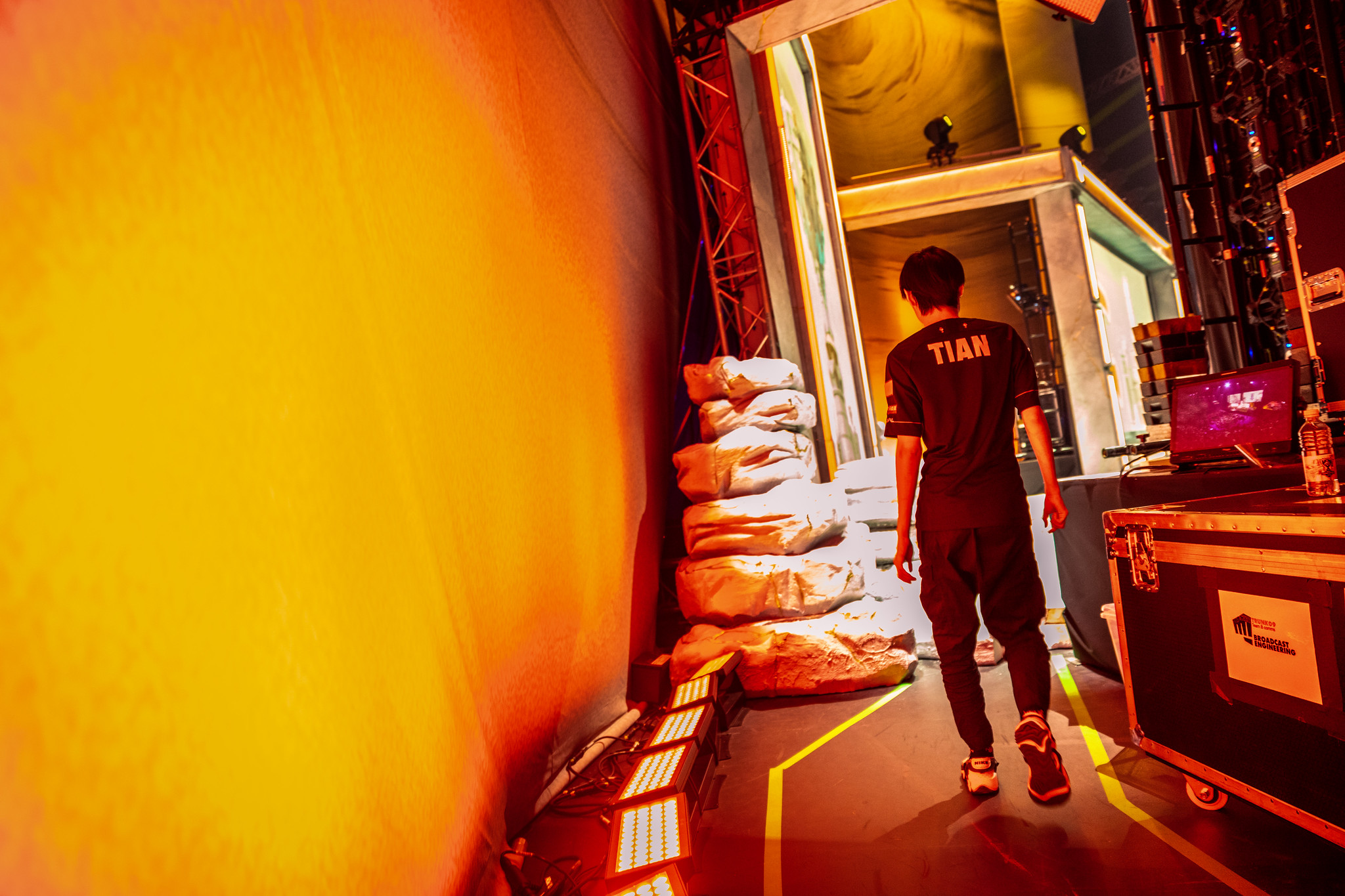 FunPlus Phoenix and Invictus Gaming will be the most exciting series of ...