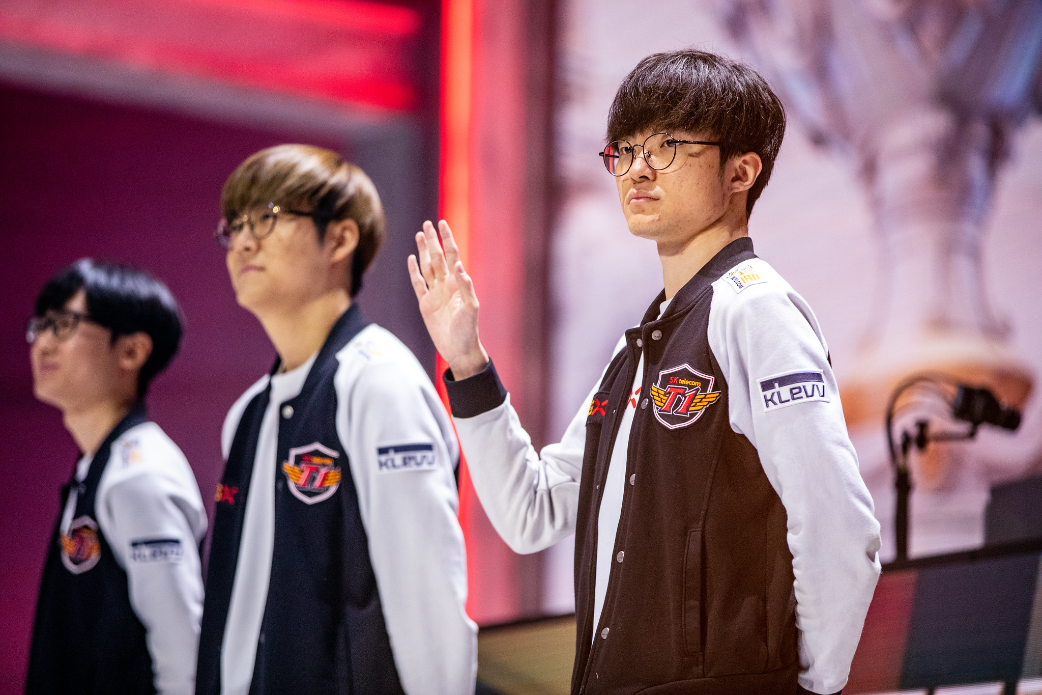 Caps vs. Faker: The best in the West takes on a god - Dot Esports