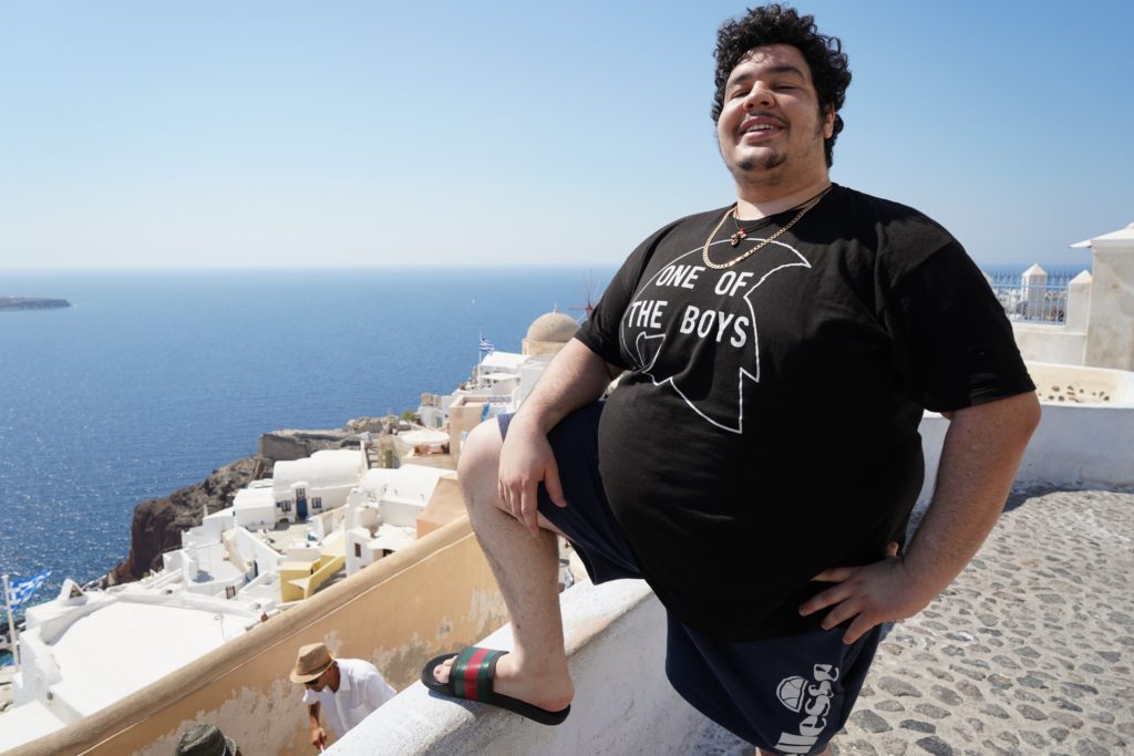 Classify ethnic Greek twitch streamer
