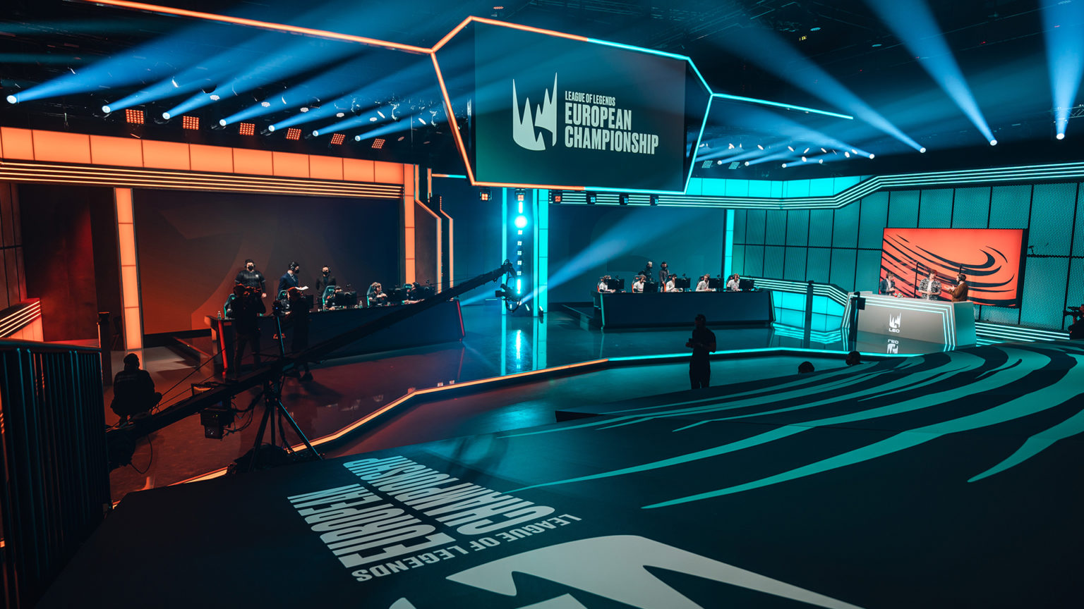 League community reacts to TheBaus' addition to LEC broadcast team as ...