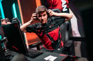 Fnatic reveals 2022 League roster featuring Razork, Wunder, and ...