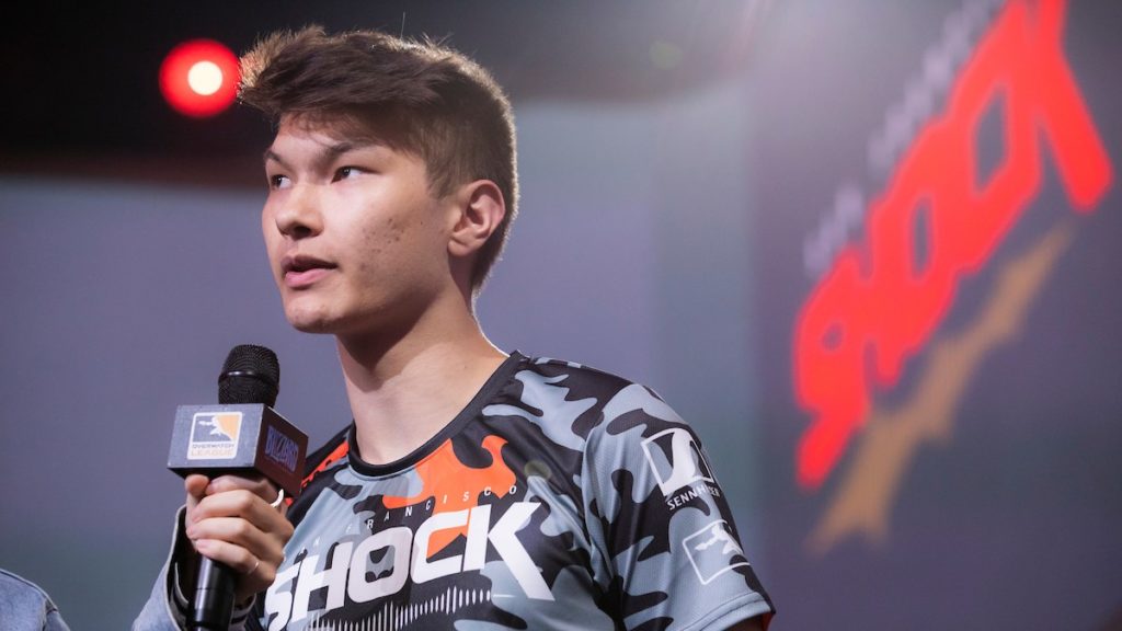 Sinatraa's settings, keybinds, and crosshair for VALORANT - Dot Esports