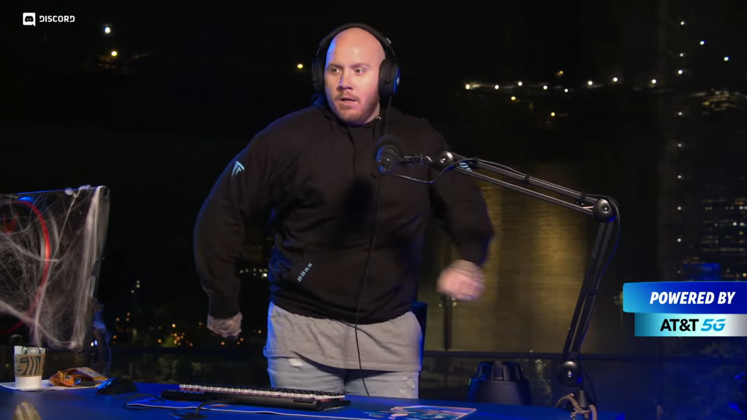 TimTheTatman shares hilarious fan-made Call of Duty: Warzone operator ...