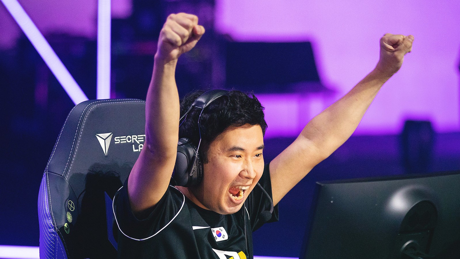 DWG KIA signs solo as VALORANT coach - Dot Esports