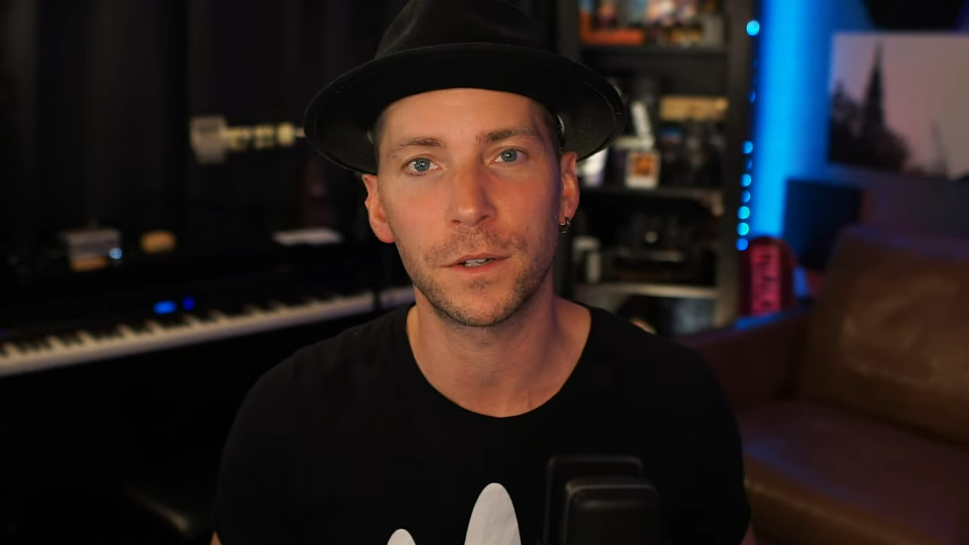 Troy Baker cuts ties with VoiceVerseNFT project - Dot Esports