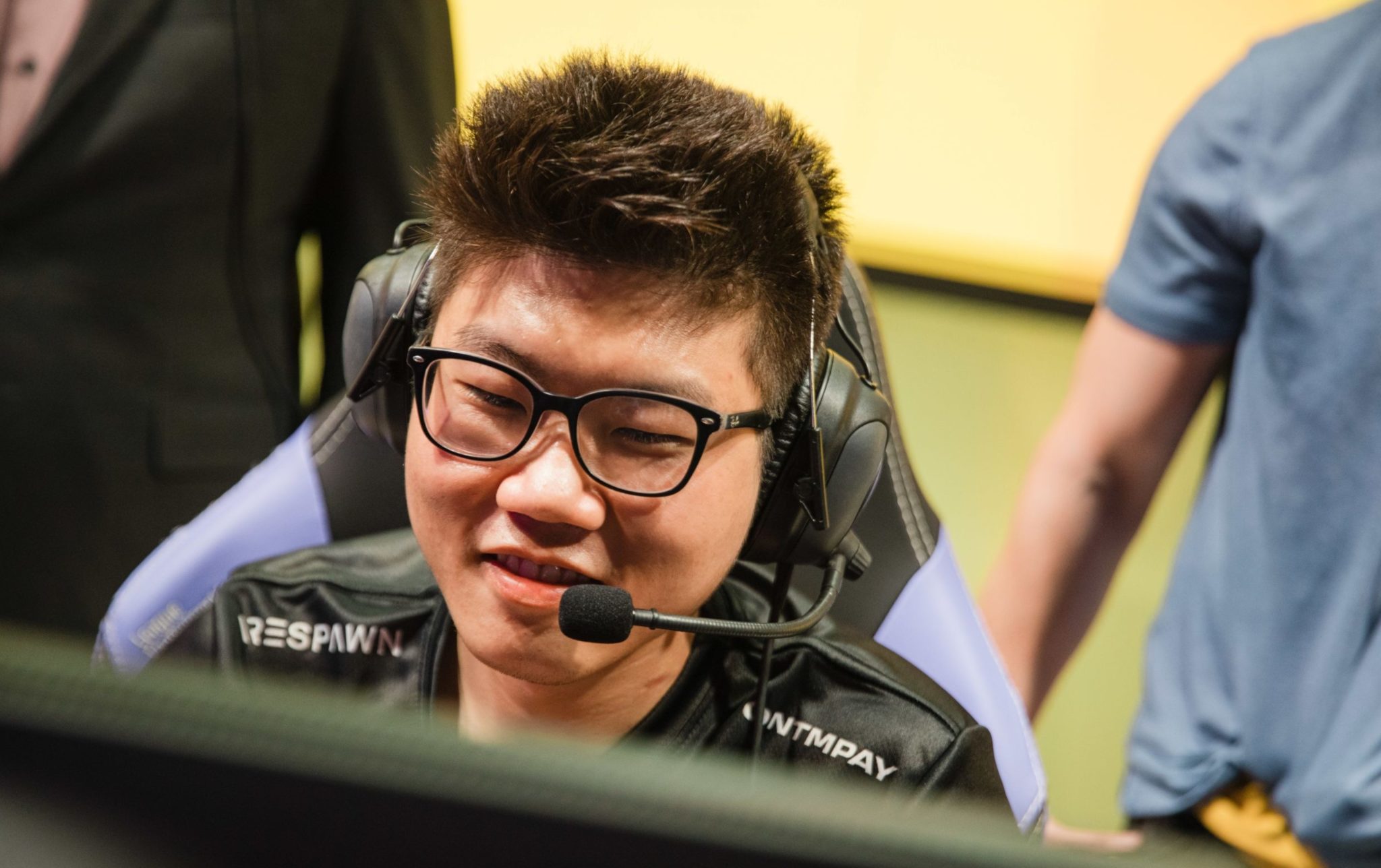 Dignitas shock defending LCS champions 100T, advance to 2022 Lock In ...