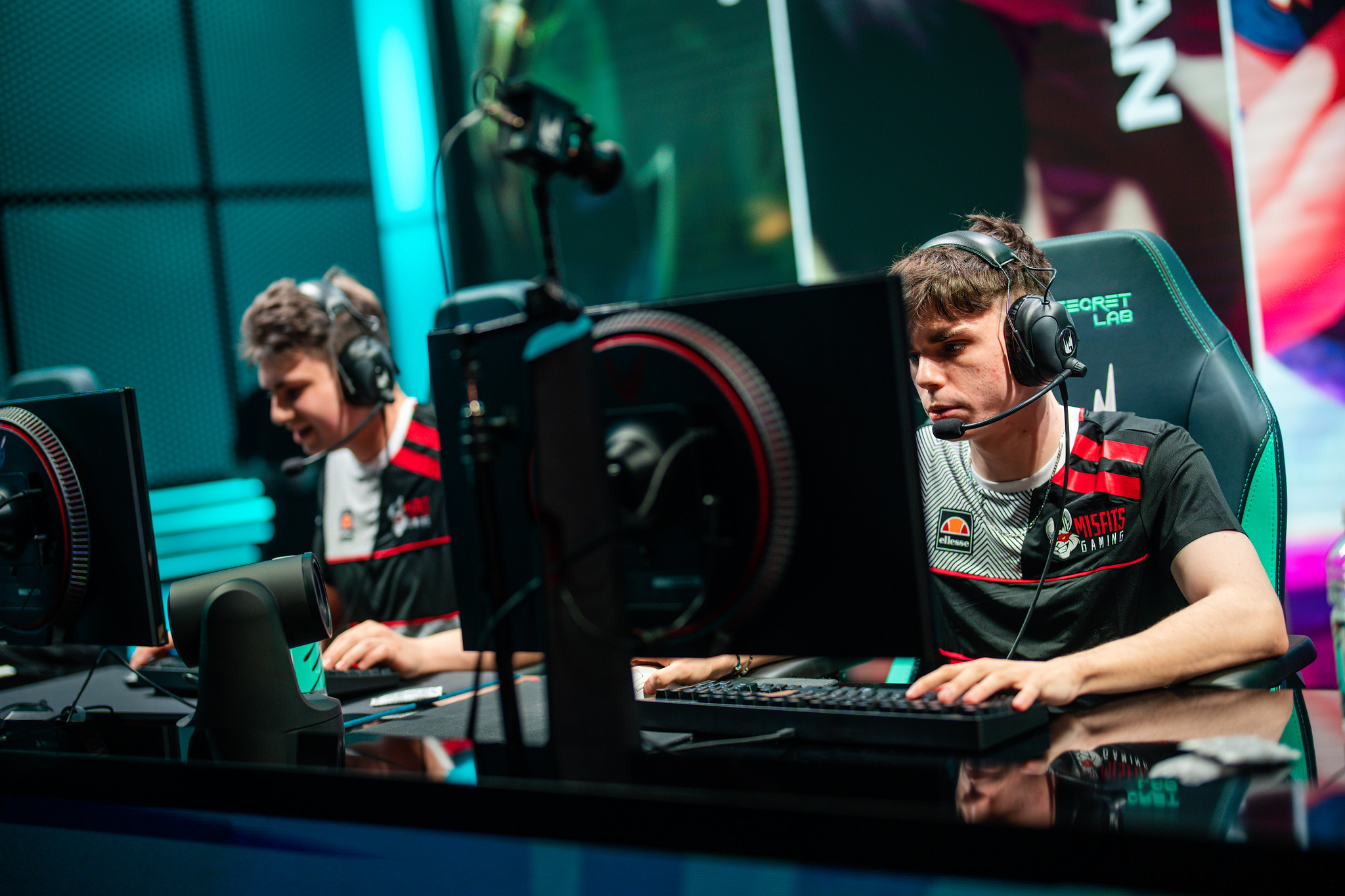 Misfits thwart Excel's winning streak to start week 6 of 2022 LEC ...