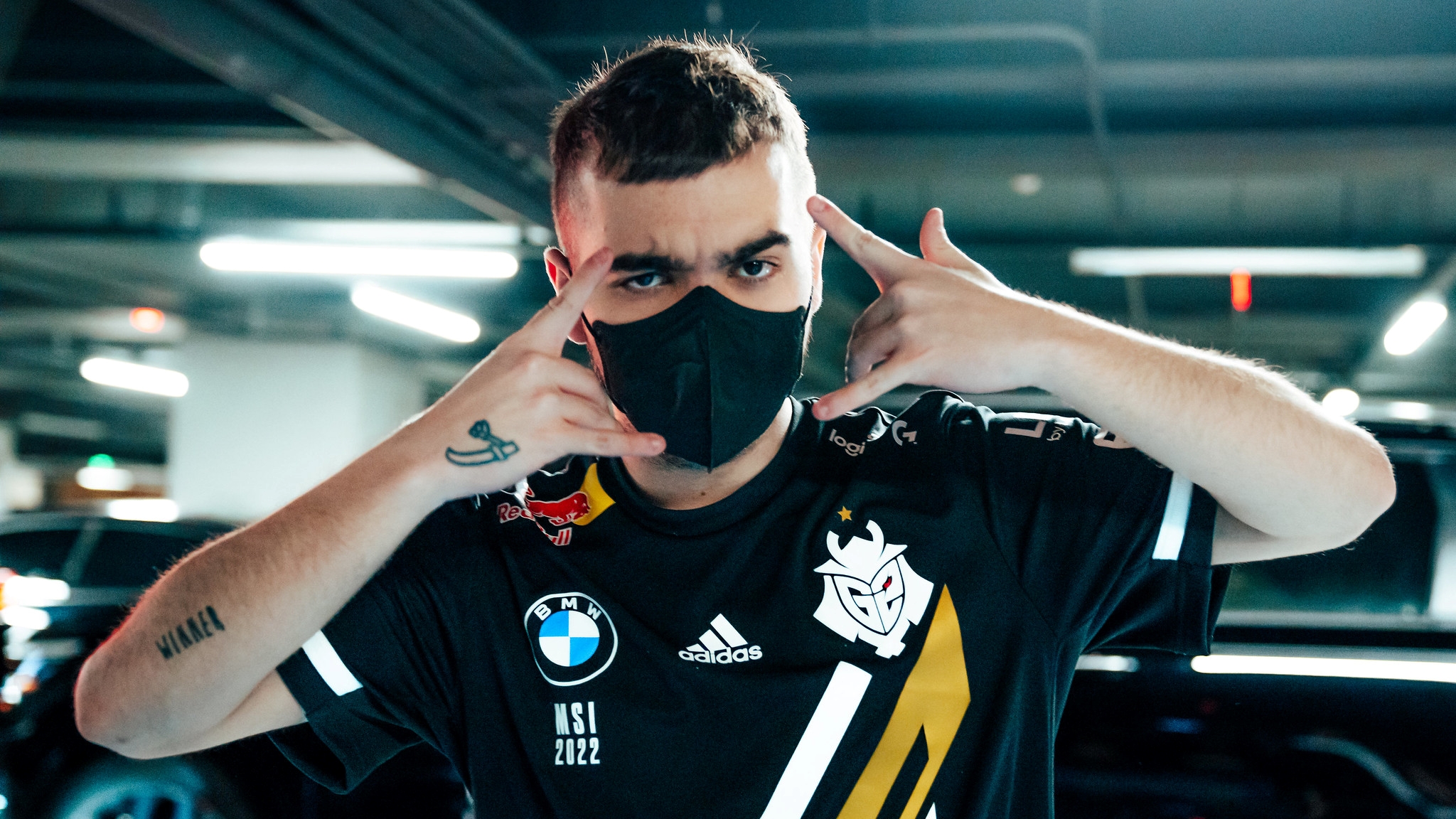 G2 return from crucial mistake, defeat EG to continue MSI 2022 win ...