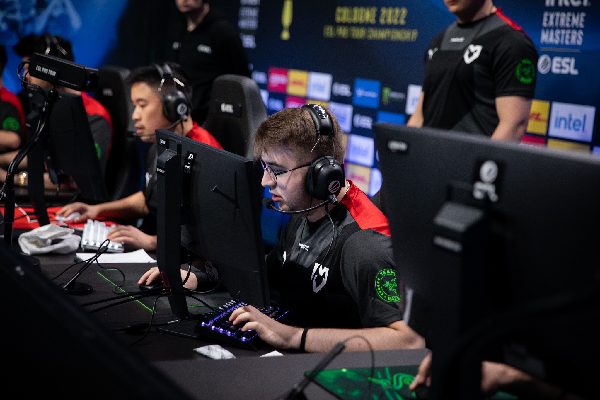 MOUZ knock Heroic out of IEM Cologne 2022 - Dot Esports MOUZ knock Heroic out of IEM Cologne 2022 - Dot Esports