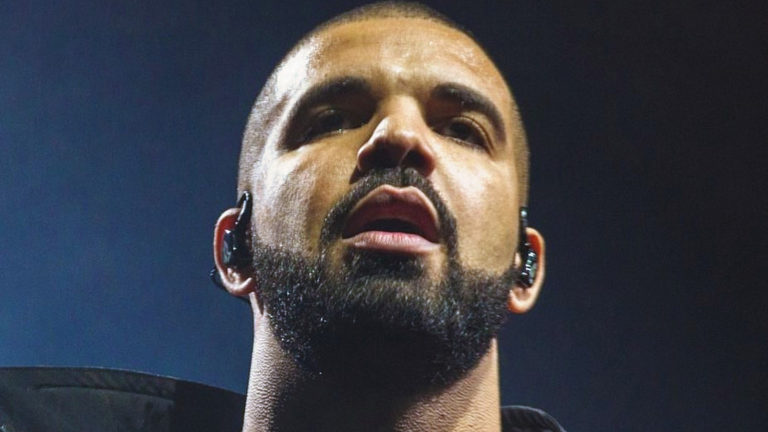 200,000 fans tune in to watch Drake bet millions on Twitch - Dot Esports