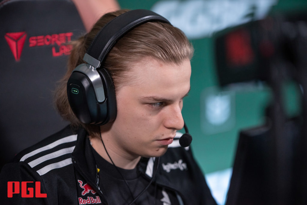 Aleksib benched; may leave G2: "I've been allowed by G2 to explore my ...