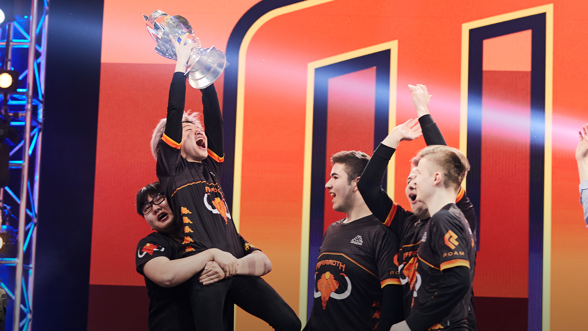 LCO to play twice as many LAN games at DreamHack - Dot Esports