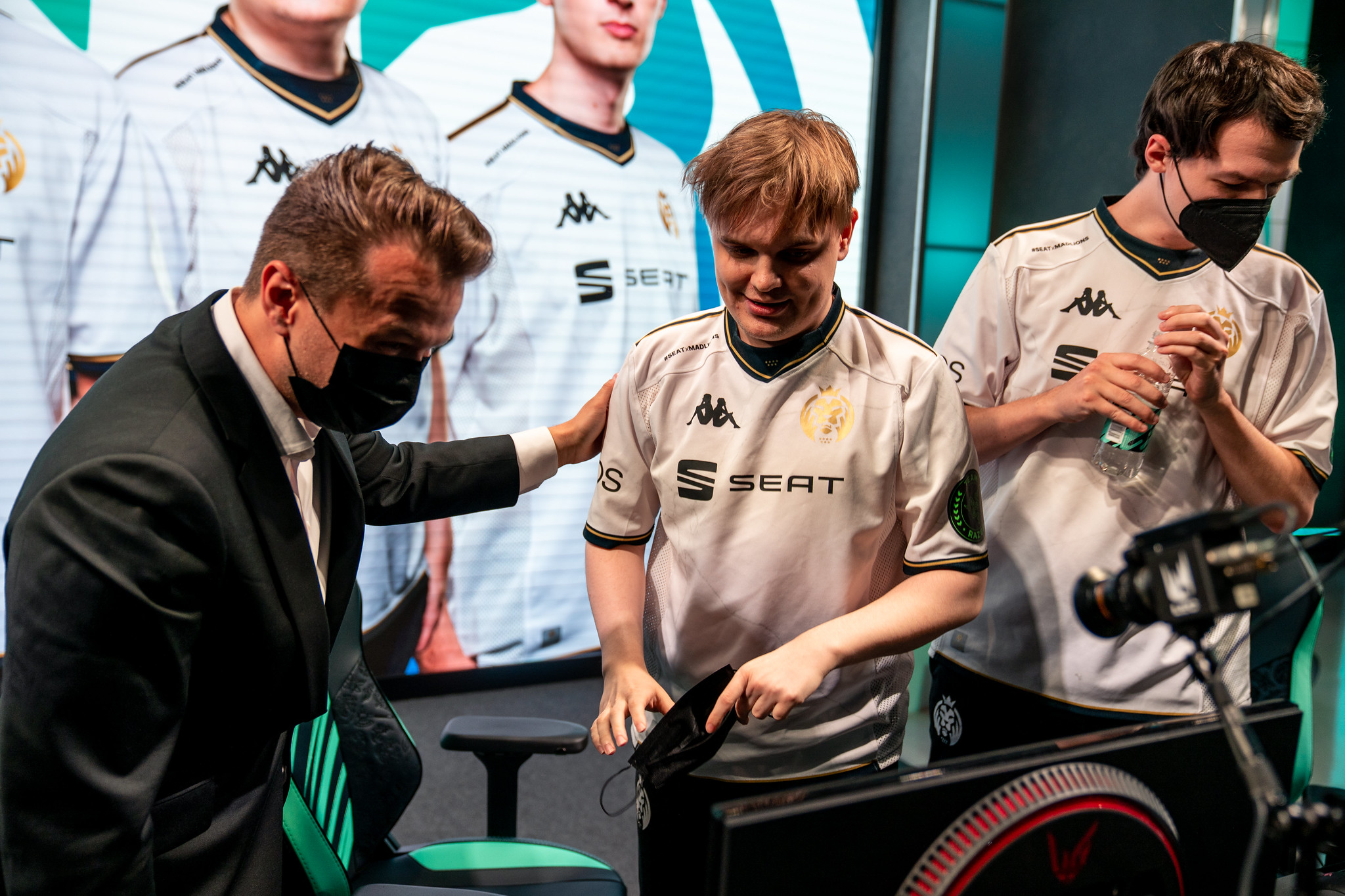 League of Legends - News, Stats, Players, Teams, and More - Dot Esports