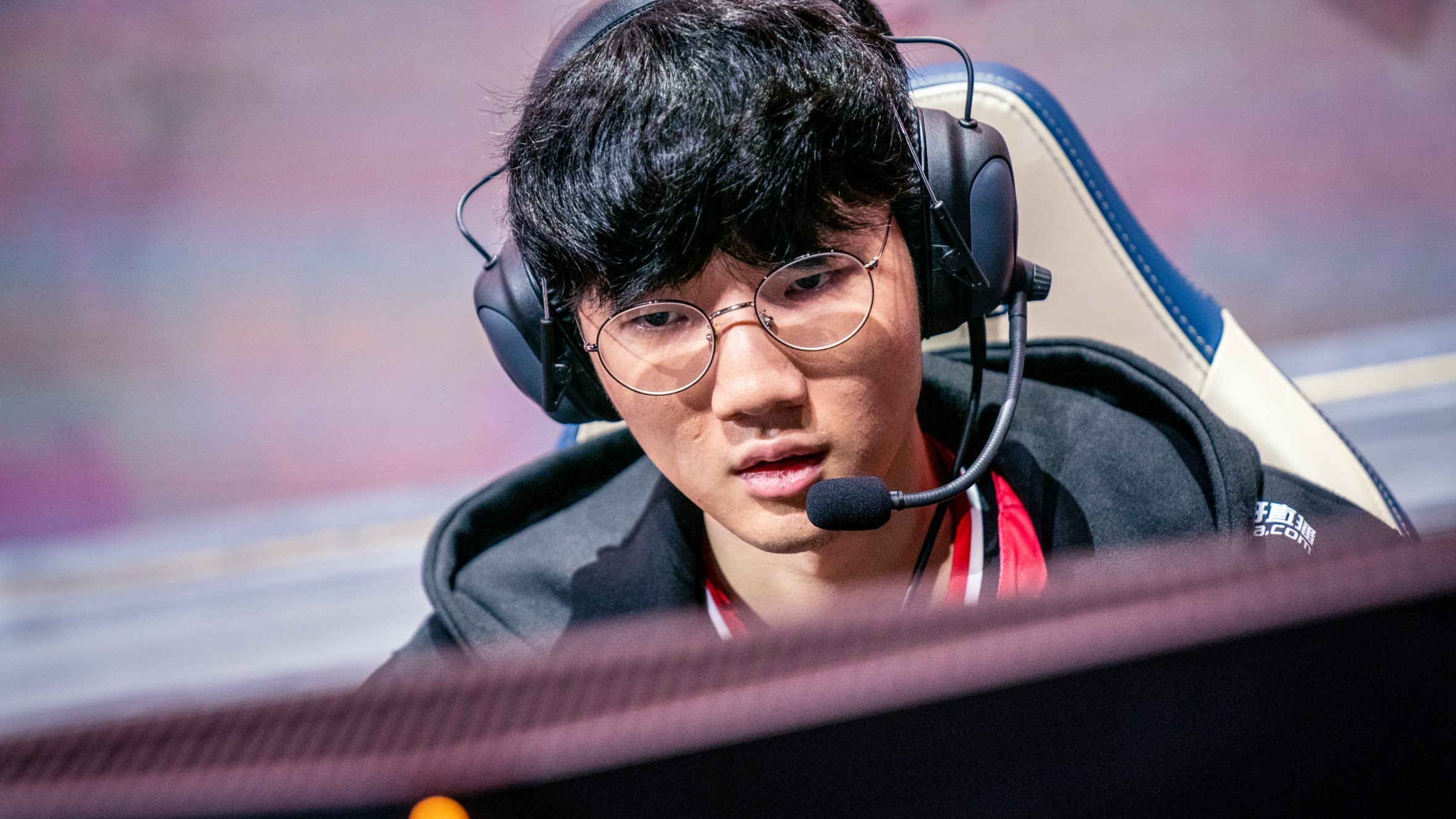 EDward Gaming's Viper is on pace to surpass 100 kills in 2022 LPL ...
