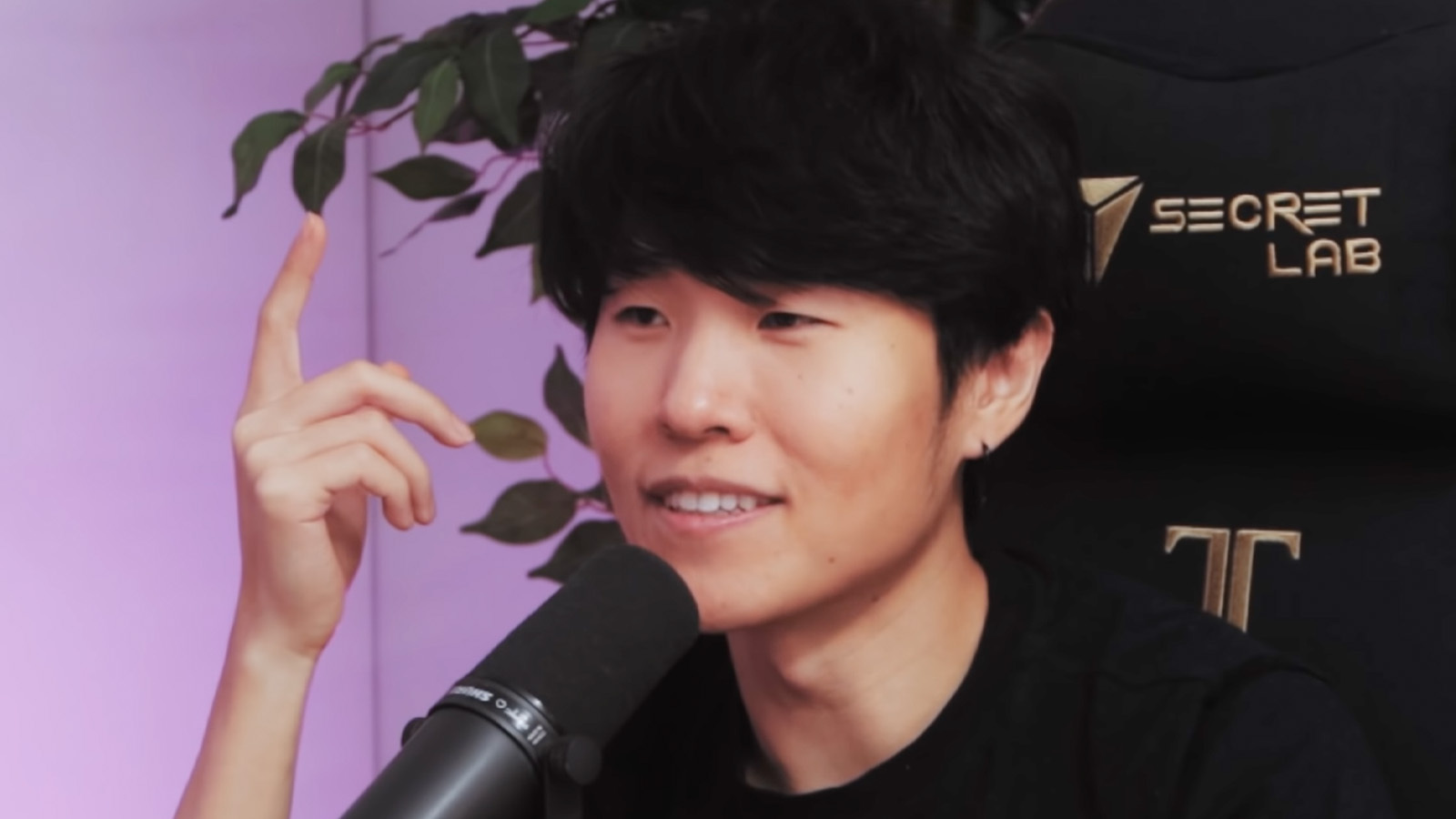 Twitch Rivals catches hilarious difference between xQc and Disguised ...