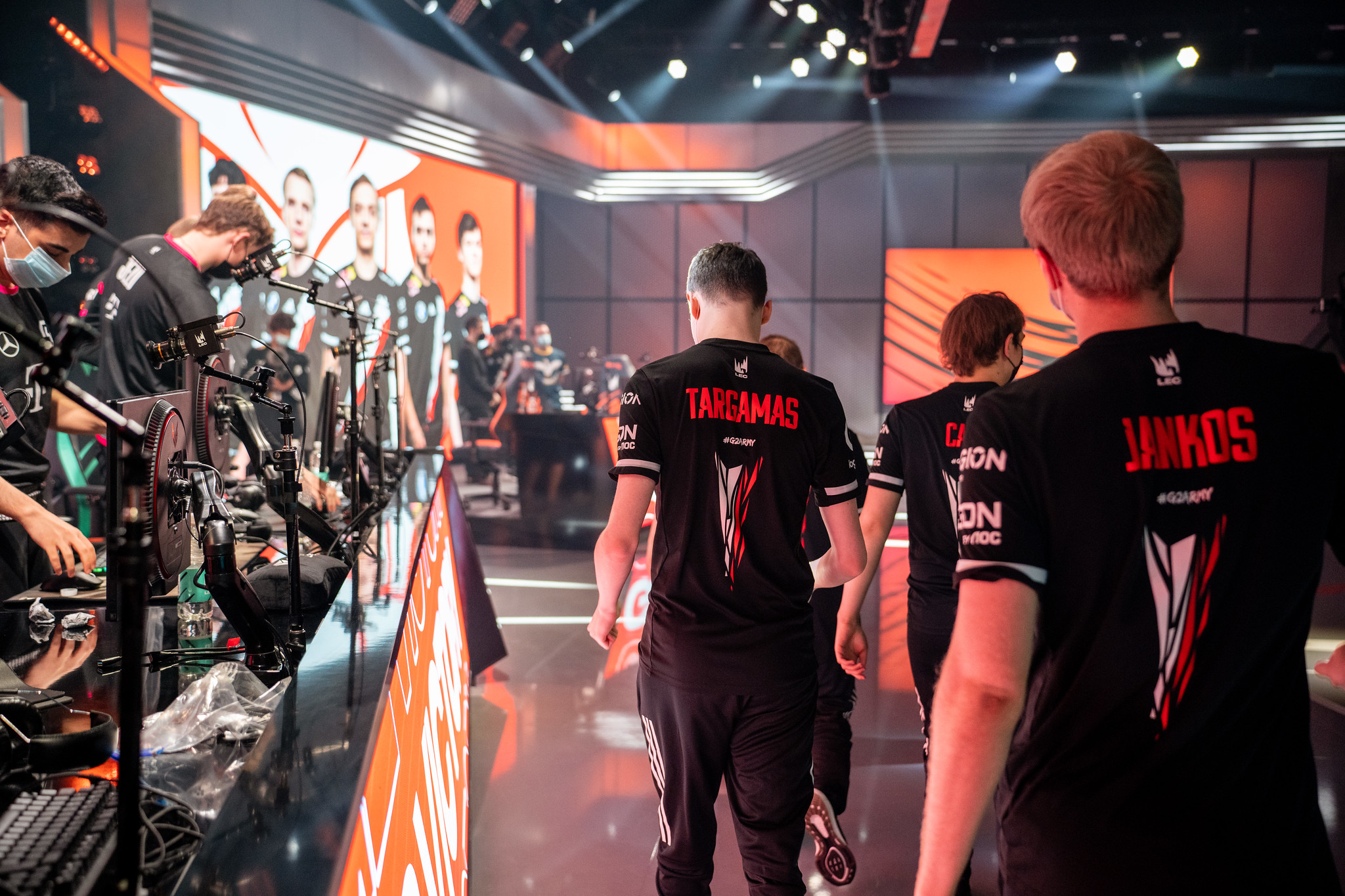 LEC 2022 Summer Split playoffs roundtable: Our takes on the winner, the ...