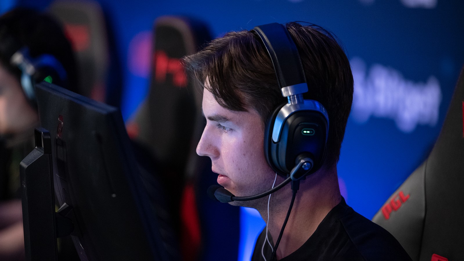 Astralis and NIP reportedly agree price for dev1ce - Dot Esports