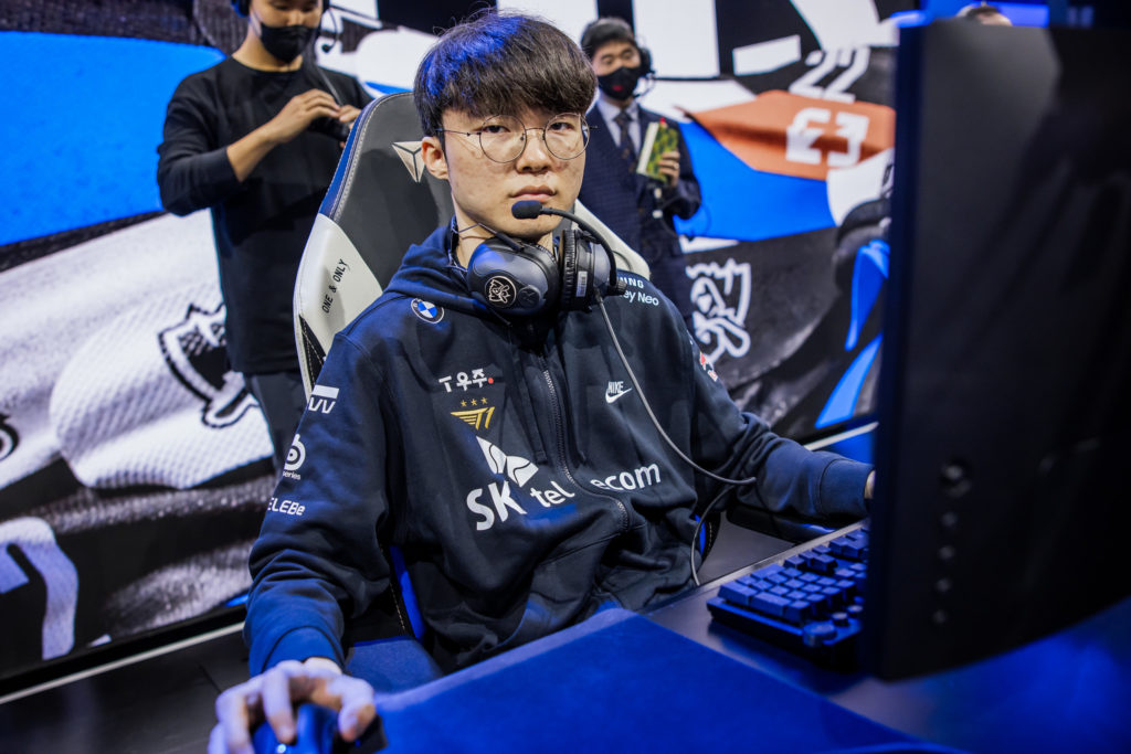 Faker becomes first League star to hit 100 games played at Worlds and ...