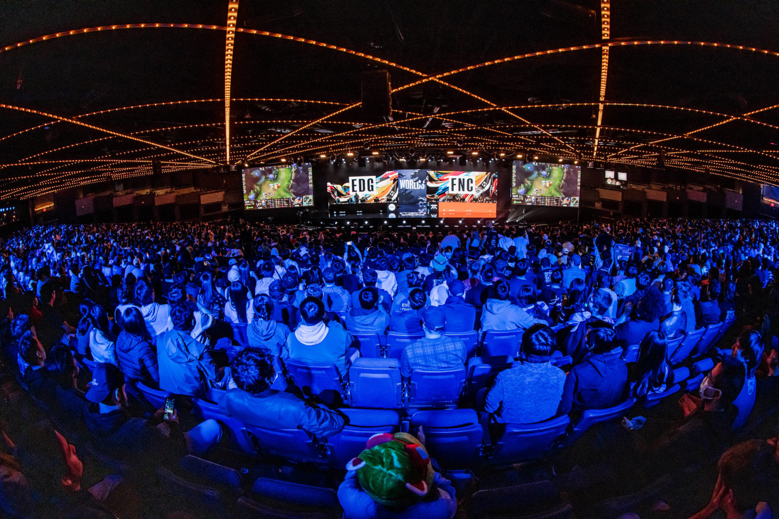 Winners and losers after first round robin of Worlds 2022 group stage ...