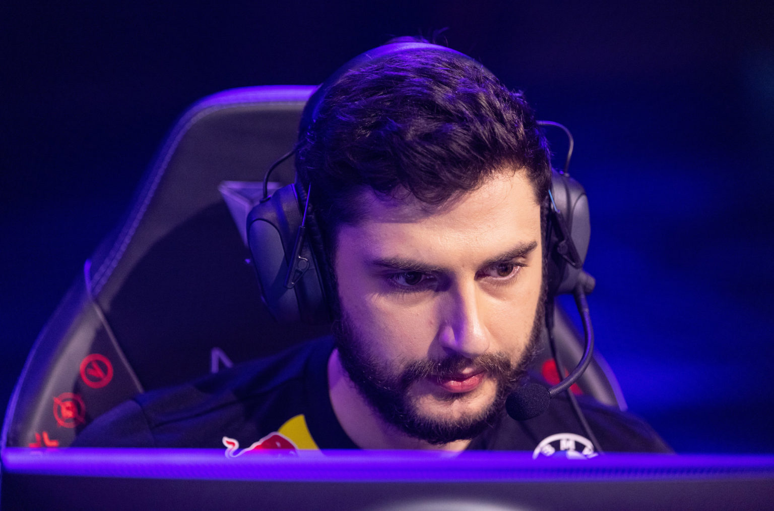 Heretics benches lowel days after mixwell 'reunion,' raising questions ...