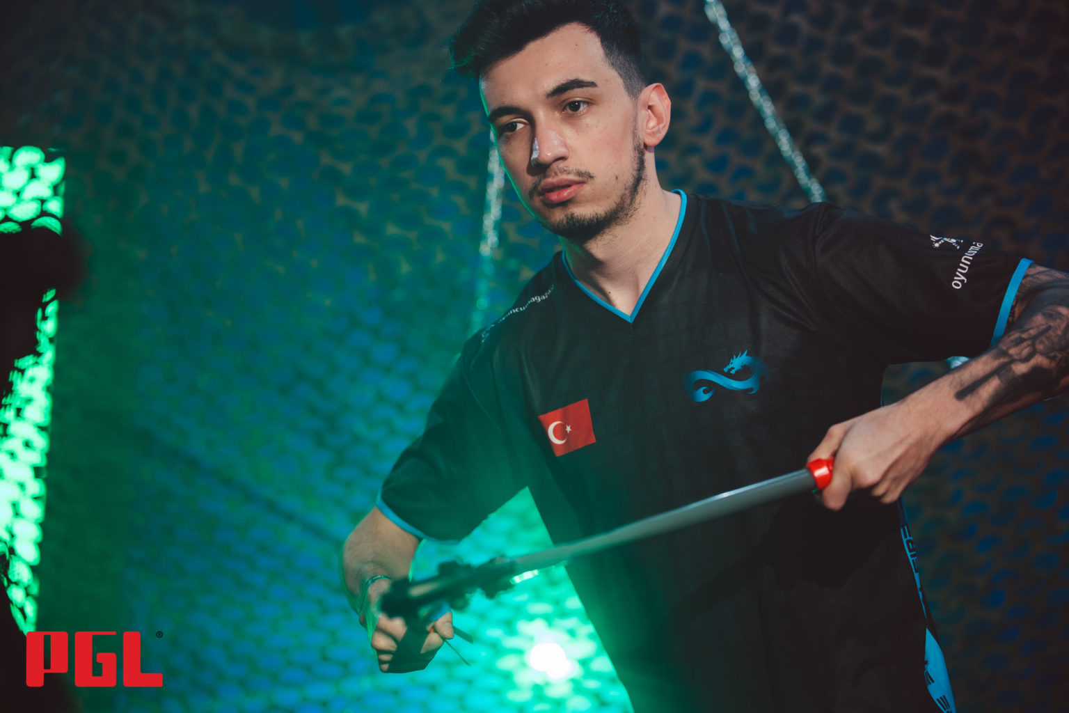 Woxic leaves Eternal Fire's active CS:GO lineup, wants to join a new ...