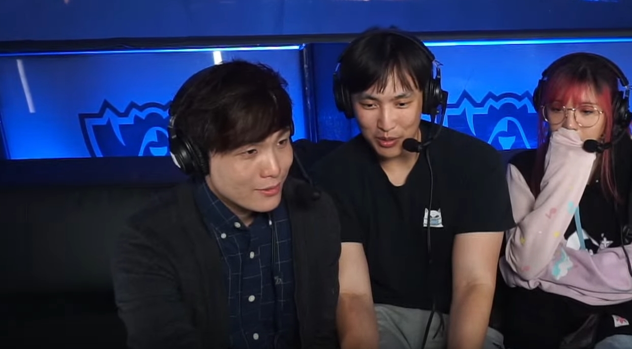 Close call: Sykkuno stops Doublelift badmouthing League during Worlds ...