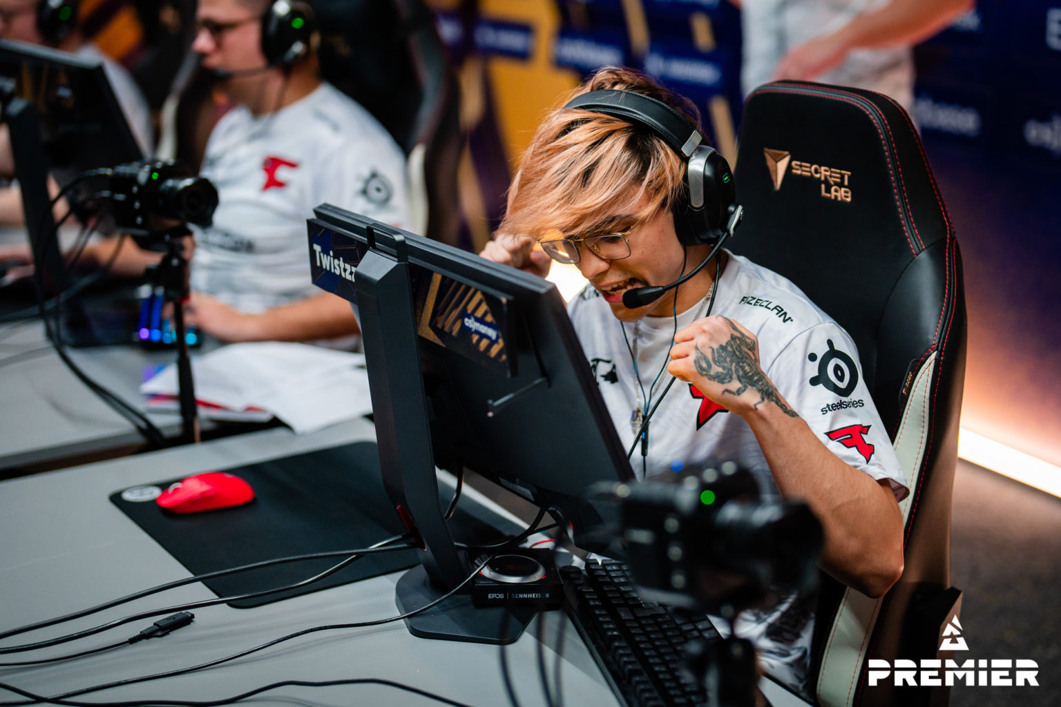 Resurgent FaZe and unanticipated OG secure semifinal byes to finalize ...