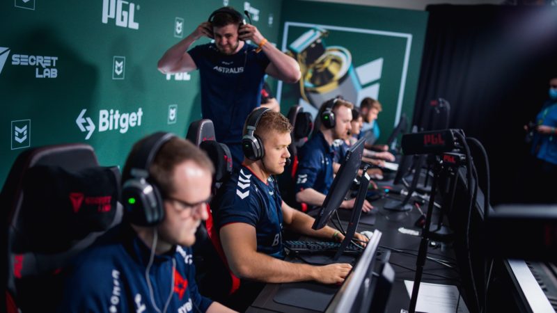 Astralis backs CS:GO coach with new contract as rebuild continues - Dot ...