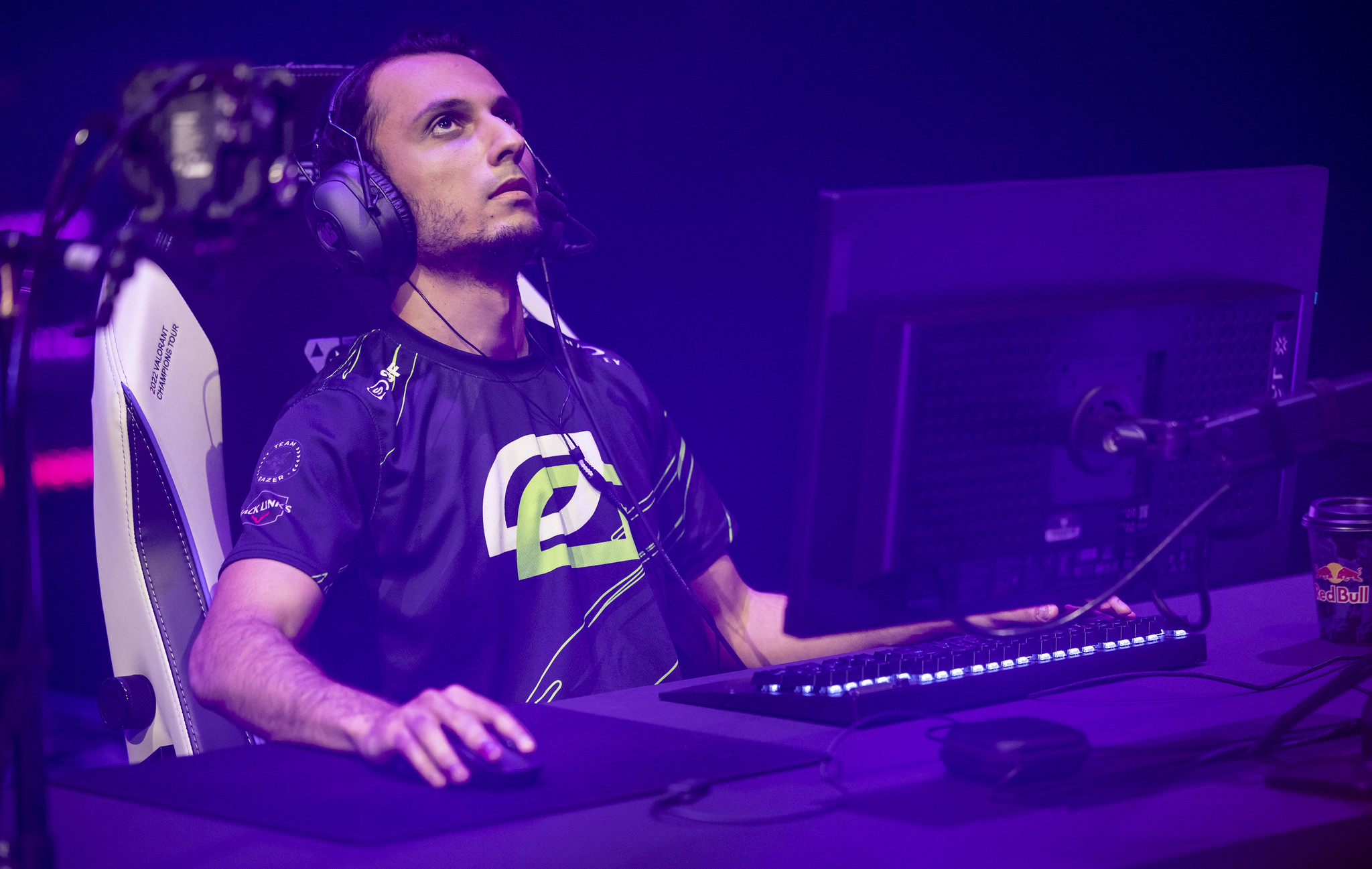 Top VALORANT Streamers And Pros Bombarded With Throwers In Ranked Due 
